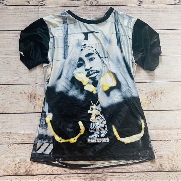 Tops | 2pac Middle Finger Shirt | Poshmark